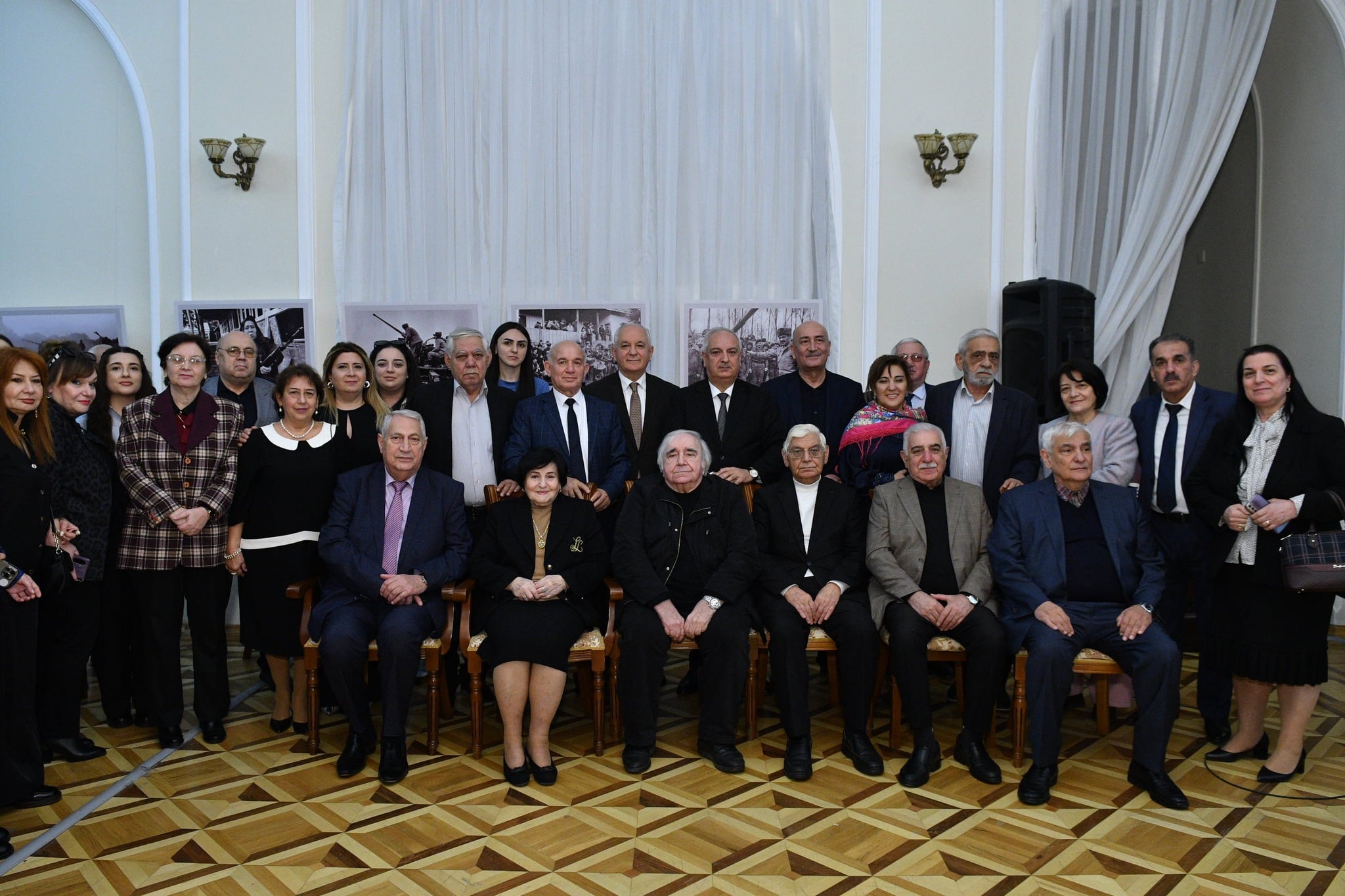 Professor Rafiq Əliyev Milli Azərbaycan Tarixi Muzeyində - dak.az